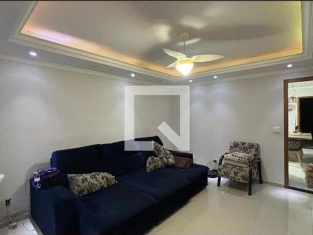 Casa à Venda Parque Bandeirante, 2 Quartos, 200 m² Santo André