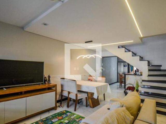 Casa à Venda Parque Bandeirante, 3 Quartos, 210 m2