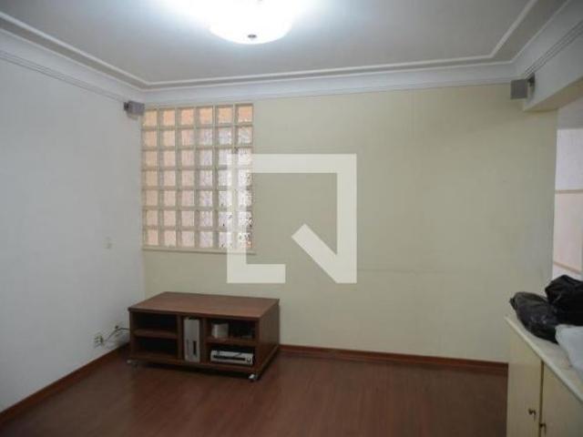 Casa à Venda Parque Bandeirante, 3 Quartos, 225 m2