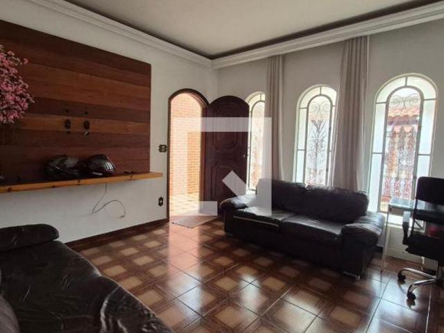Casa à Venda Parque Bandeirante, 3 Quartos, 300 m2