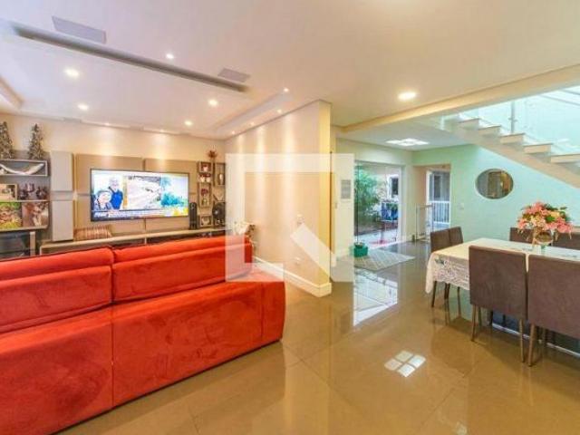 Casa à Venda Parque Bandeirante, 3 Quartos, 313 m2