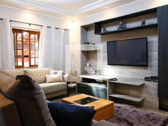 Casa à Venda Parque Bandeirante, 4 Quartos, 180 m2
