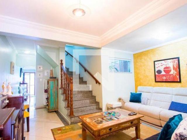 Casa à Venda Parque Bandeirante, 4 Quartos, 200 m2