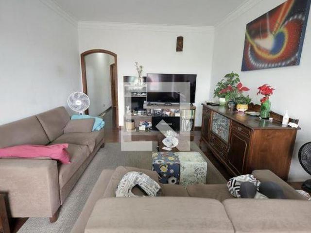 Casa à Venda Parque Bandeirante, 4 Quartos, 236 m² Santo André