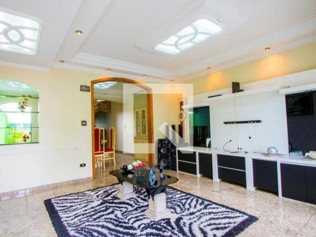 Casa à Venda Parque Bandeirante, 4 Quartos, 3 m² Santo André
