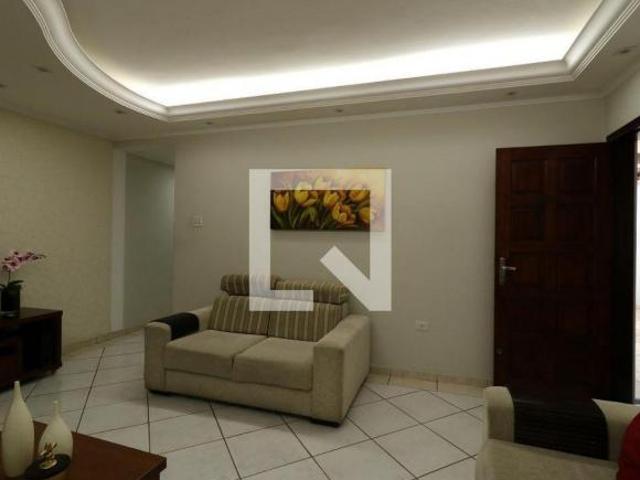 Casa à Venda Parque Bandeirante, 5 Quartos, 240 m2