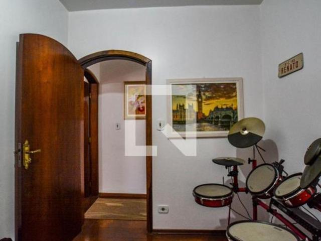 Casa à Venda Parque Bandeirante, 5 Quartos, 330 m2