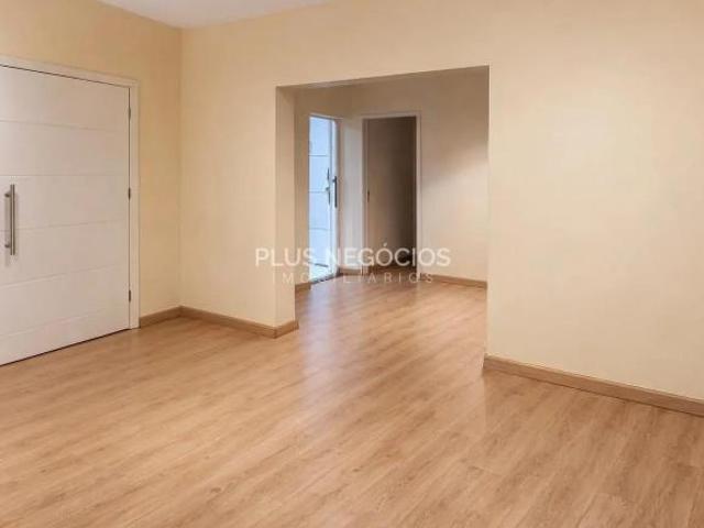 Casa À Venda Parque Campolim Elton Ville 4 dormitórios 2 suítes 250 m²