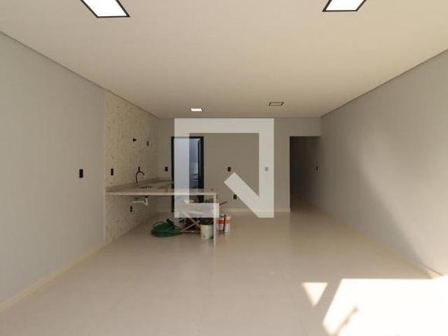 Casa à Venda Parque Capuava, 3 Quartos, 125 m2