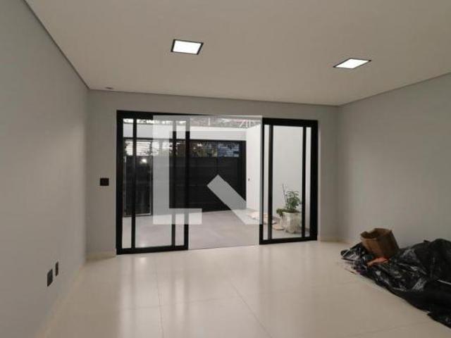 Casa à Venda Parque Capuava, 3 Quartos, 125 m2