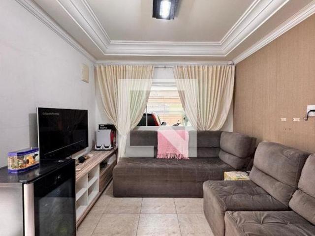 Casa à Venda Parque Capuava, 3 Quartos, 250 m2