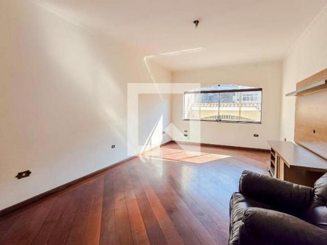 Casa à Venda Parque Capuava, 3 Quartos, 250 m2