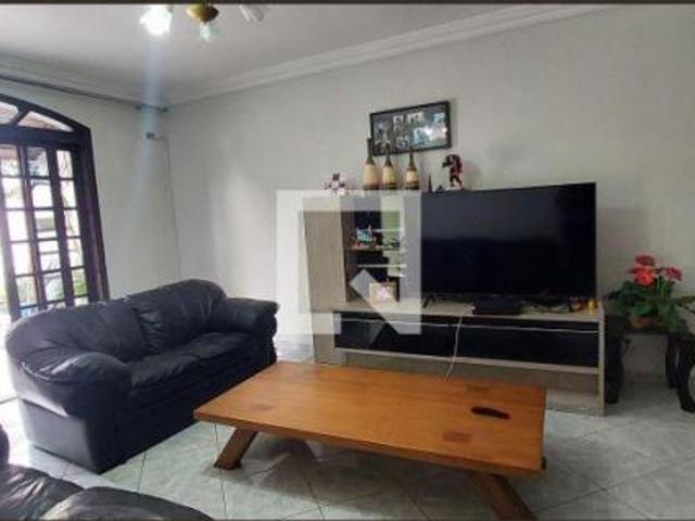 Casa à Venda Parque Capuava, 3 Quartos, 205 m2