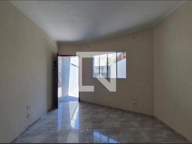 Casa à Venda Parque Capuava, 2 Quartos, 85 m² Santo André