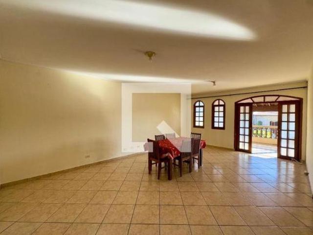 Casa à Venda Parque Continental II, 3 Quartos, 250 m² Guarulhos