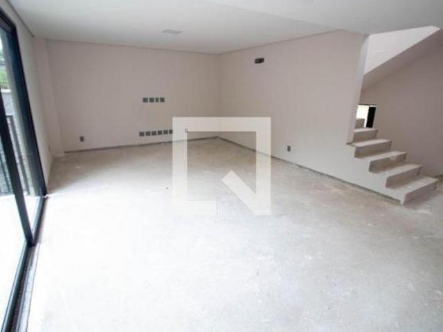 Casa à Venda Parque das Araucárias, 3 Quartos, 221 m² Campinas