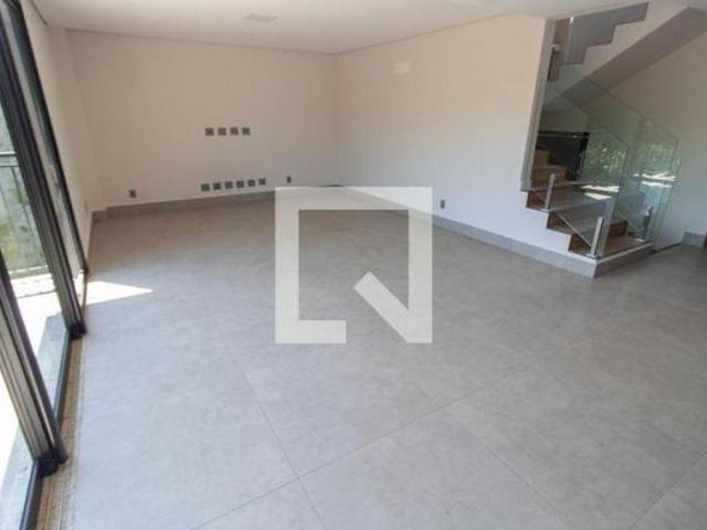 Casa à Venda Parque das Araucárias, 3 Quartos, 224 m² Campinas