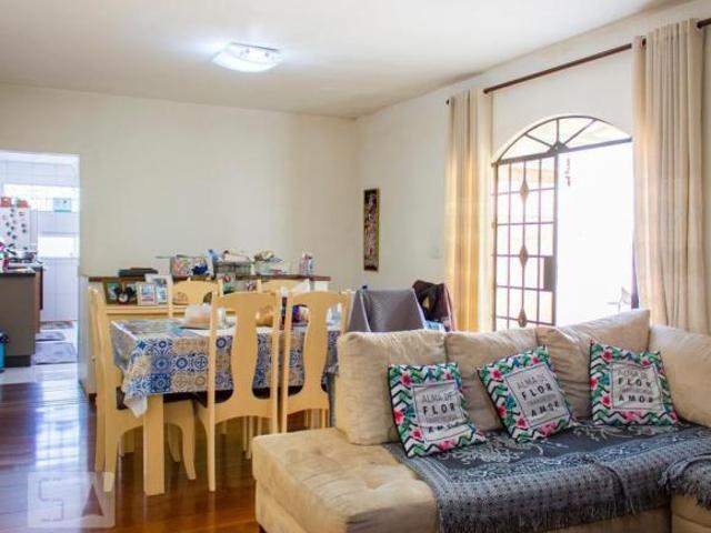 Casa à Venda Parque das Nações, 5 Quartos, 268 m² Santo André