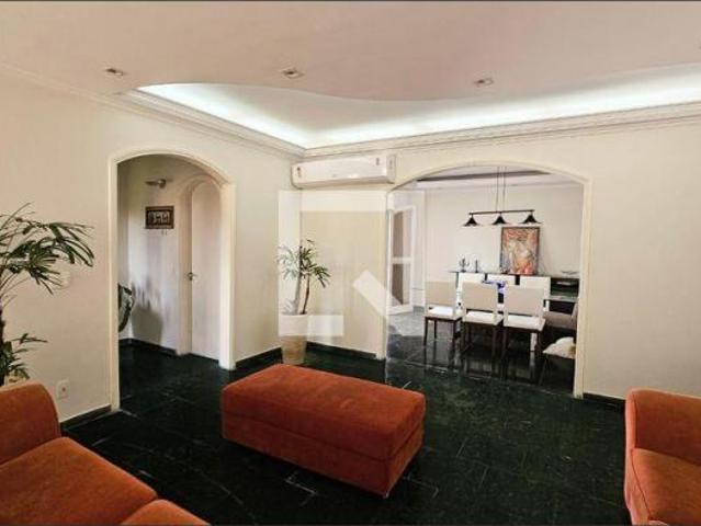 Casa à Venda Parque do Colégio, 4 Quartos, 376 m² Jundiaí
