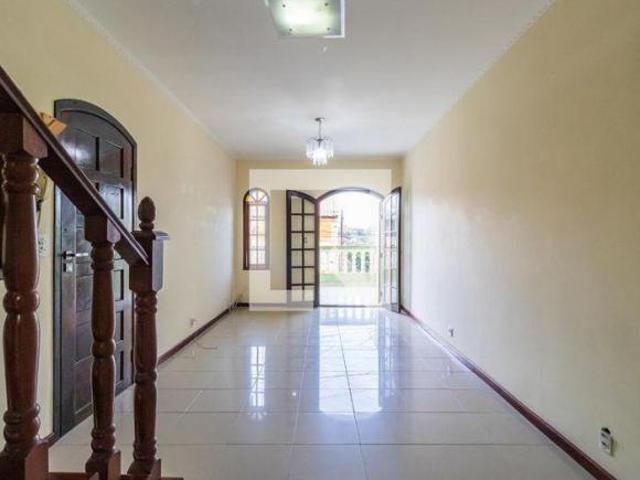 Casa à Venda Parque dos Camargos, 3 Quartos, 150 m² Barueri