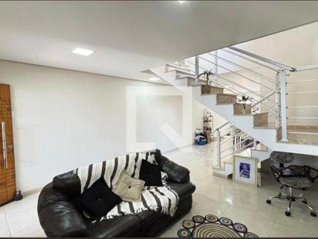 Casa à Venda Parque Erasmo Assunção, 3 Quartos, 181 m² Santo André