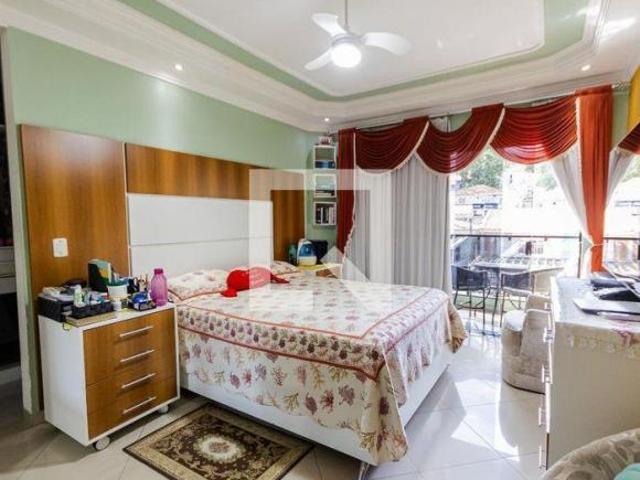 Casa à Venda Parque Erasmo Assunção, 3 Quartos, 300 m2