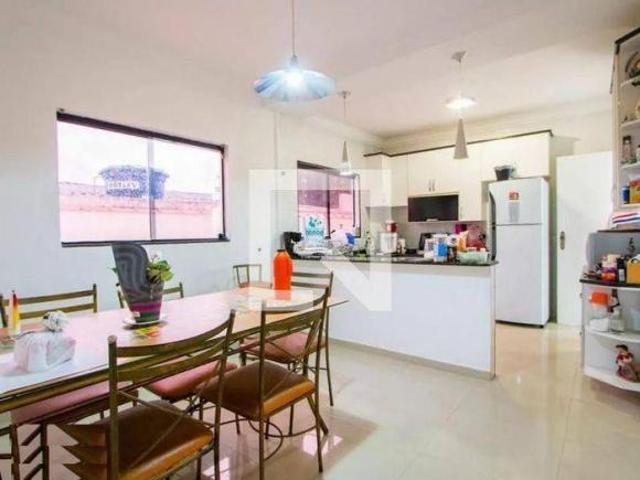 Casa à Venda Parque Erasmo Assunção, 4 Quartos, 224 m² Santo André