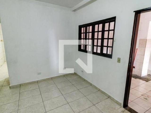Casa à Venda Parque Industrial das Oliveiras, 4 Quartos, 160 m² Taboão da Serra