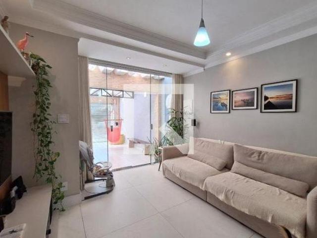 Casa à Venda Parque Jaçatuba, 3 Quartos, 224 m² Santo André