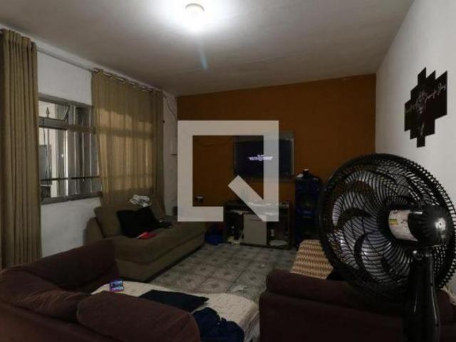 Casa à Venda Parque João Ramalho, 2 Quartos, 250 m² Santo André