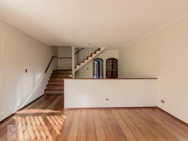 Casa à Venda Parque João Ramalho, 3 Quartos, 226 m2