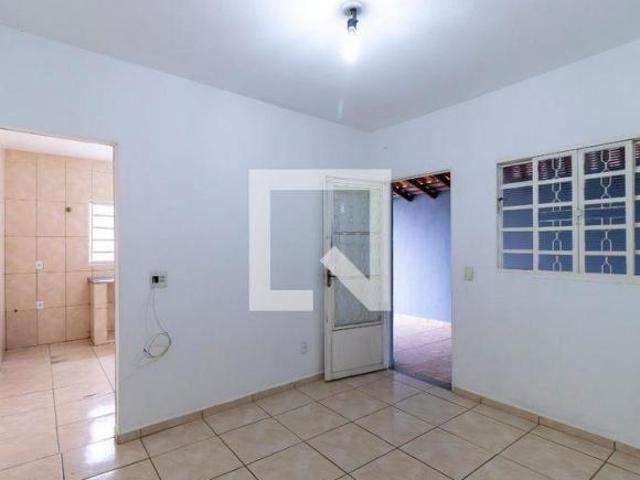 Casa à Venda Parque Prado, 1 Quarto, 320 m2