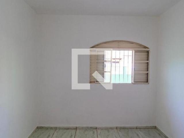 Casa à Venda Parque Prado, 4 Quartos, 140 m2