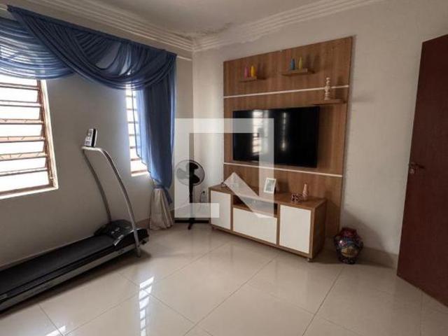 Casa à Venda Parque Prado, 4 Quartos, 224 m2