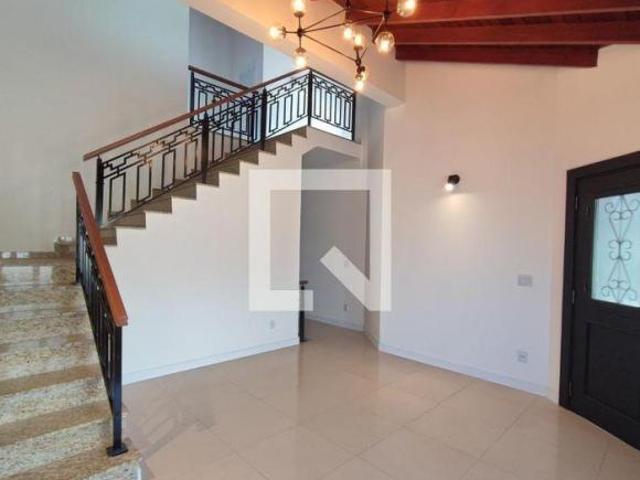 Casa à Venda Parque Prado, 5 Quartos, 360 m2