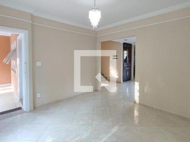 Casa à Venda Parque Prado, 6 Quartos, 377 m2