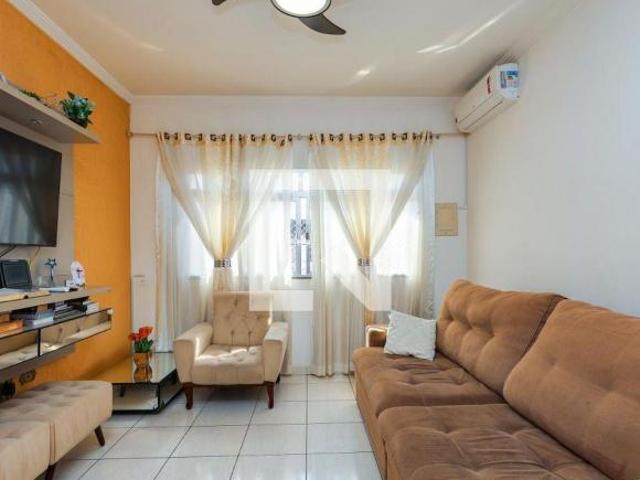 Casa à Venda Parque Regina, 4 Quartos, 186 m2
