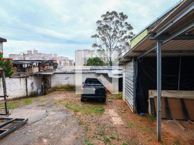 Casa à Venda Parque Regina, 1 Quarto, 250 m² São Paulo