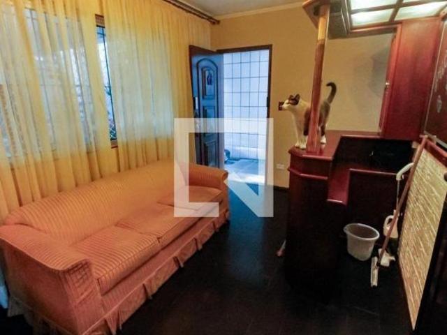 Casa à Venda Parque Regina, 3 Quartos, 180 m2