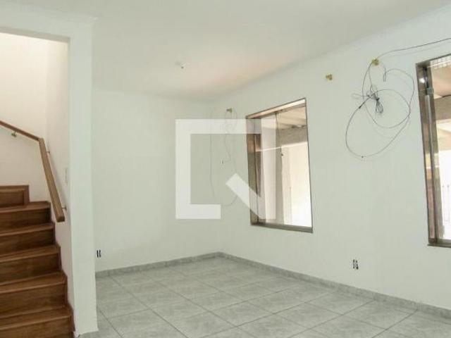 Casa à Venda Parque Residencial Oratório, 3 Quartos, 140 m2