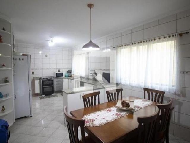 Casa à Venda Parque São Domingos, 3 Quartos, 166 m2