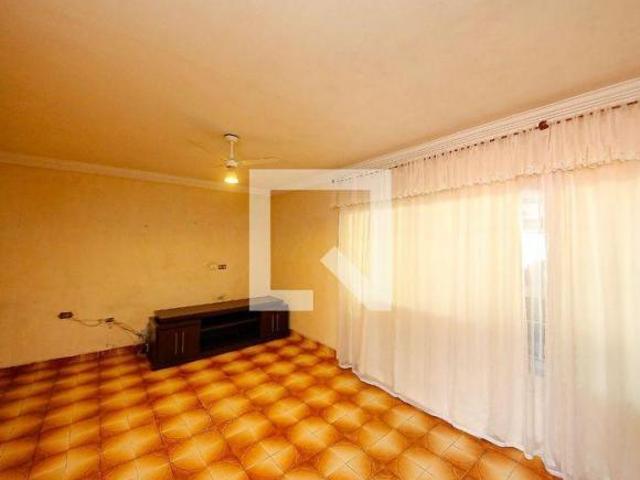 Casa à Venda Parque São Lucas, 4 Quartos, 200 m² São Paulo