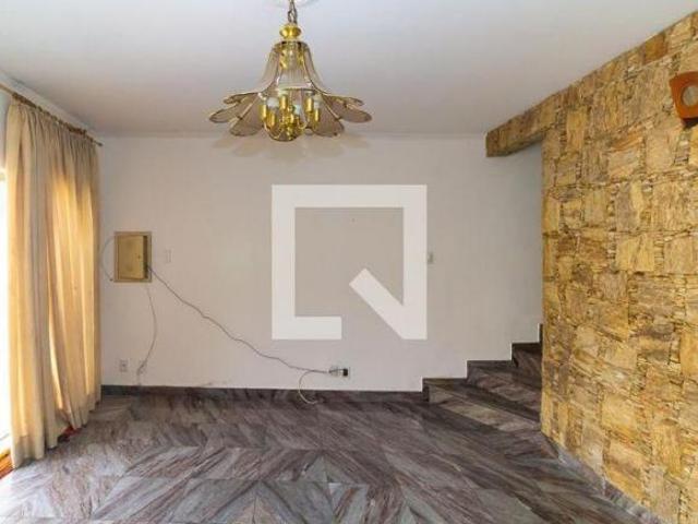 Casa à Venda Parque São Lucas, 3 Quartos, 130 m² São Paulo