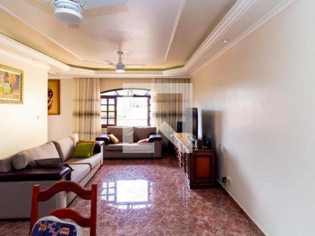 Casa à Venda Parque São Lucas, 3 Quartos, 264 m2