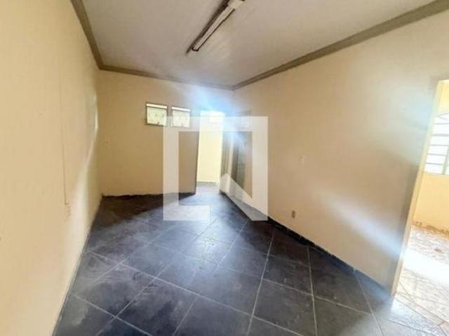 Casa à Venda Parque São Pedro, 2 Quartos, 96 m² Belo Horizonte