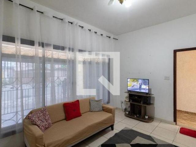 Casa à Venda Parque Santa Rita, 4 Quartos, 126 m² São Paulo