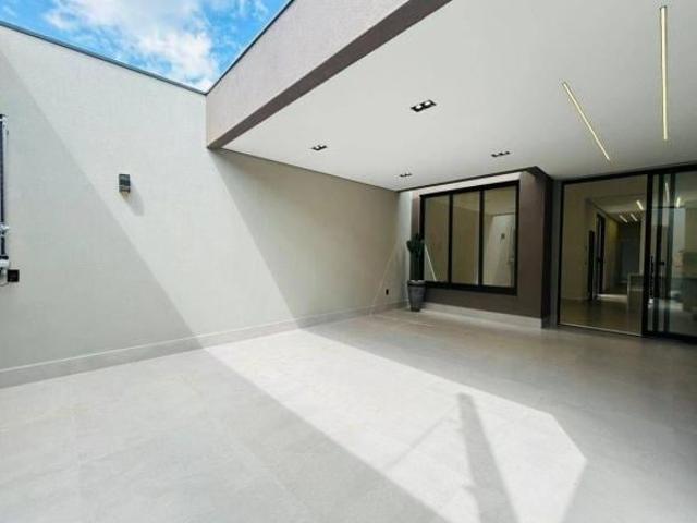 Casa a Venda Parque Universitário
