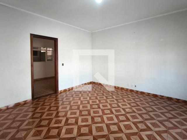 Casa à Venda Parque Via Norte, 2 Quartos, 160 m2