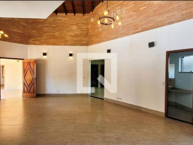 Casa à Venda Parque Xangrilá, 7 Quartos, 1580 m² Campinas