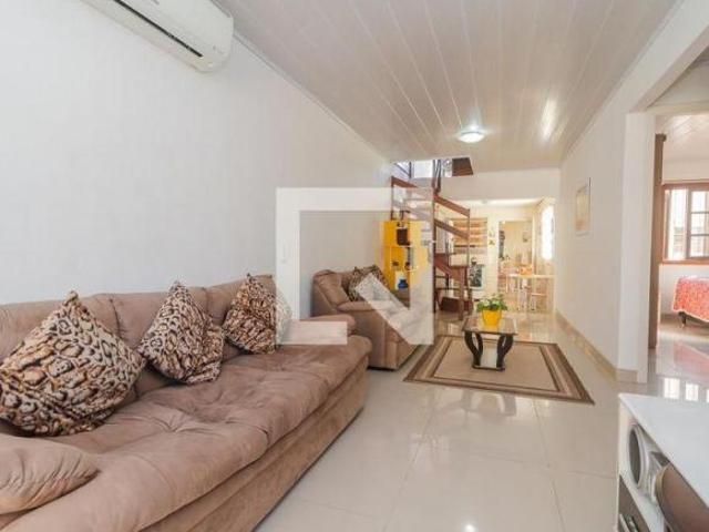 Casa à Venda Partenon, 3 Quartos, 150 m² Porto Alegre